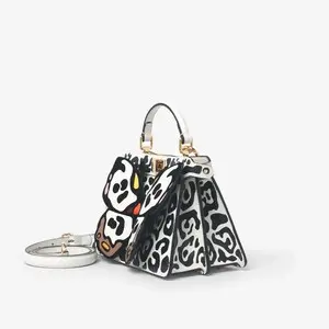 Fendi Peekaboo Iseeu Petite