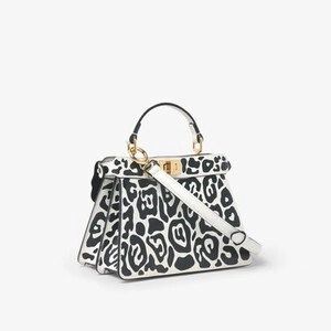 Fendi Peekaboo Iseeu Petite