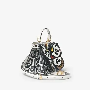 Fendi Peekaboo Iseeu Petite