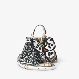 Fendi Peekaboo Iseeu Petite