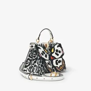 Fendi Peekaboo Iseeu Petite