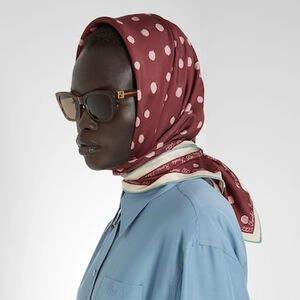 Fendi Foulard
