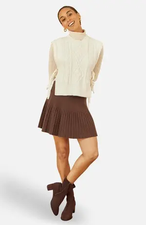 YUMI Knitted Pleated Mini Skirt