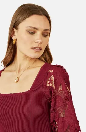 YUMI Ribbed Knitted Lace Sleeve Top - Burgundy
