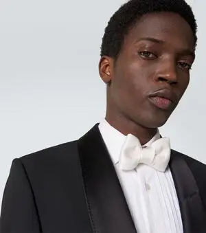 TOM FORD Silk Grosgrain Bow Tie