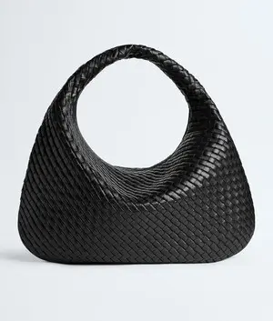 Bottega Veneta Maxi Veneta - Black