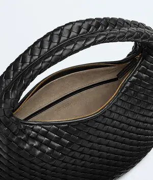 Bottega Veneta Padded Intrecciato Shoulder Bag - Black