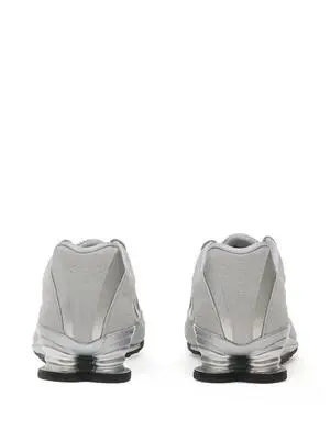 Nike Shox Z Metallic-logo Sneakers - Grey