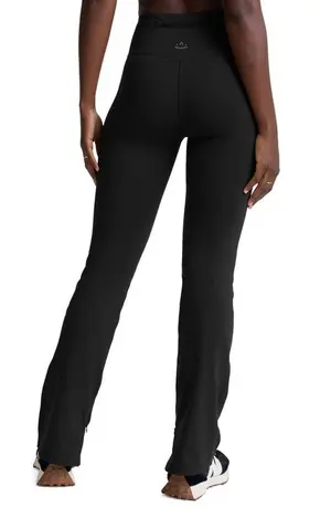 Beyond Yoga Pacer Fleece Bootcut Pants - Black