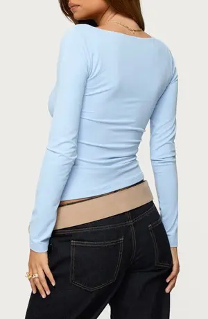 EDIKTED Square Neck Long Sleeve Top