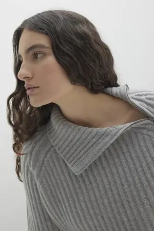 Naked Cashmere Aryana Cashmere Turtleneck Sweater - Shadow Heather