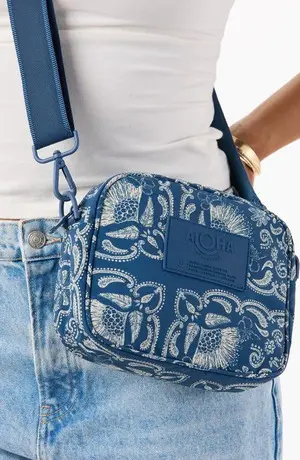 ALOHA COLLECTION Rodeo Le Tour Crossbody Bag