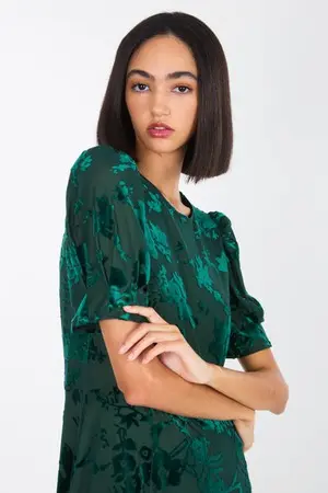SUPER NATURAL BY SECRET MISSION Fran Burnout Velvet Dress