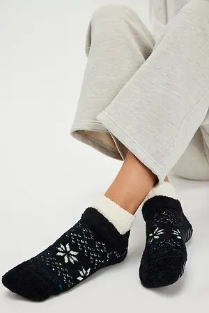 Stance Cozy Slipper Quarter Socks - Black