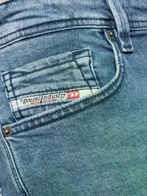 DIESEL® 1986 Larkee-beex Jeans