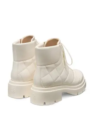STUART WEITZMAN Hudson Quilted Boots - Cream