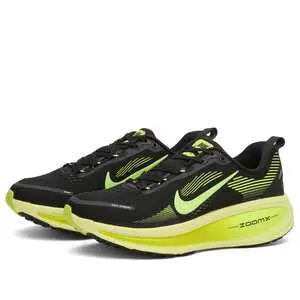 Nike Vomero 18 Sneakers