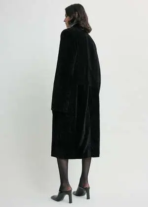 TOTEME Classic Shearling Coat