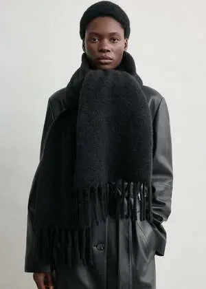 TOTEME Fuzzy Scarf - Black