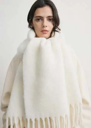 TOTEME Fuzzy Scarf - White