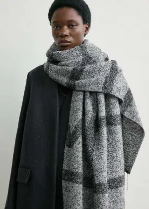 TOTEME Monogram Jacquard Scarf /white - Black