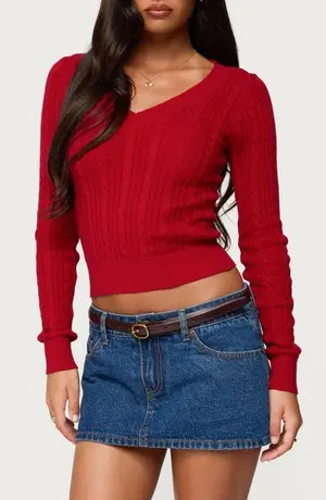 EDIKTED Ashlee V-neck Cable Knit Sweater