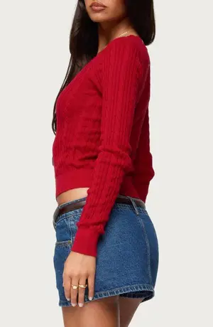 EDIKTED Ashlee V-neck Cable Knit Sweater