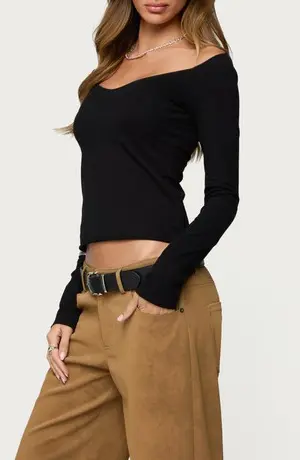 EDIKTED Nattie Boat Neck Top