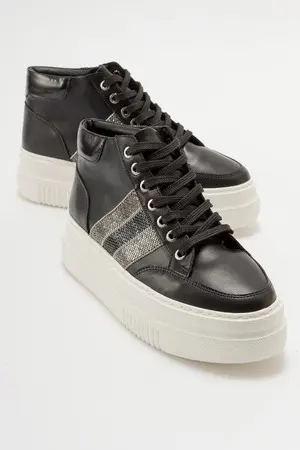Prologue Shoes Paneled Sneakers For Women
