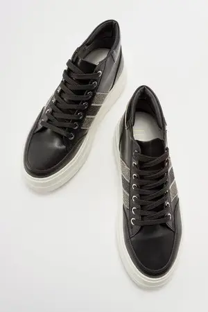 PROLOGUE SHOES Lessino Sneakers