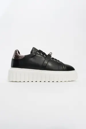 PROLOGUE SHOES Andro Platform Sneakers