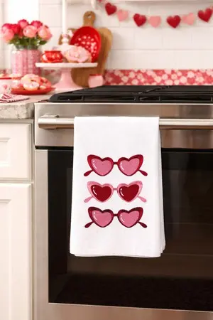 C&F HOME Heart Glasses Embroidered 100% Cotton Flour Sack Valentine's Day Dishtowel