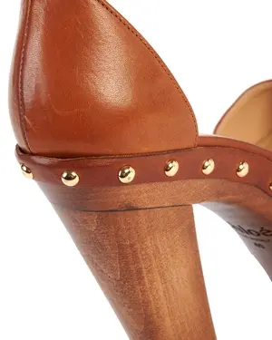 Chloé Lola Studded Leather Pumps - Ginger Brown