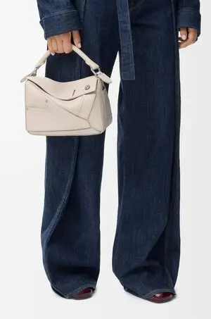 Loewe Small Puzzle Bag - Light Ghost