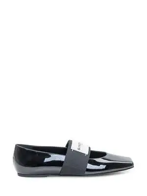 Givenchy Varnished Ballerinas With Logo Band - Black