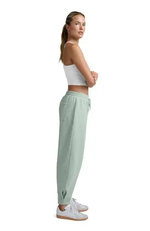 Beyond Yoga Luxefleece Barrel Leg Sweatpants - Pale Blue