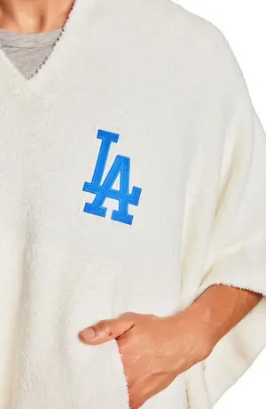Barefoot Dreams Cozychic® Los Angeles Dodgers Everything Poncho