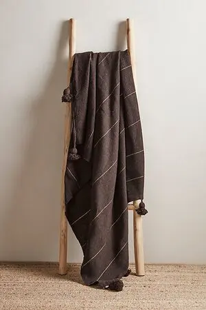 VERVE CULTURE Moroccan Tasseled Blanket - Camel