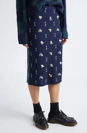 YANYAN Daisy Lambswool Sweater Skirt