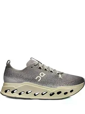 On Cloudsurfer Max Sneakers - Grey