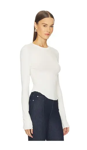 GRLFRND Scoop Hem Long Sleeve Tee
