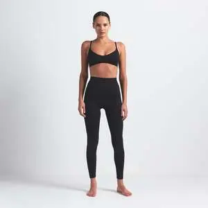 SKIMS Knee Grip 26" Legging | Black | | Nike Matte