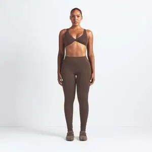SKIMS Nike Matte Twist Front Bra - Dark Sepia