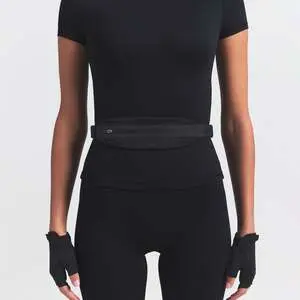SKIMS SKIMS Slim Waistpack Obsidian
