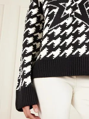 Perfect Moment Jacquard-knit Houndstooth Wool Turtleneck Sweater - Black
