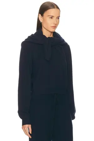 EAVES Parris Detachable Kerchief Crew
