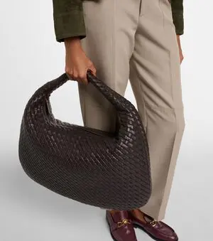 Bottega Veneta Maxi Veneta Large Shoulder Bag - Brown