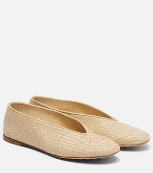 Bottega Veneta Round Toe Flats For Women