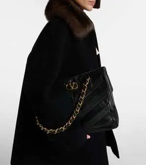 Valentino Garavani Laseine Chevron Leather Tote Bag - Black
