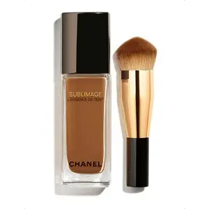 Chanel Sublimage L'essence De Teint Ultimate Radiance-generating Serum Foundation - B130